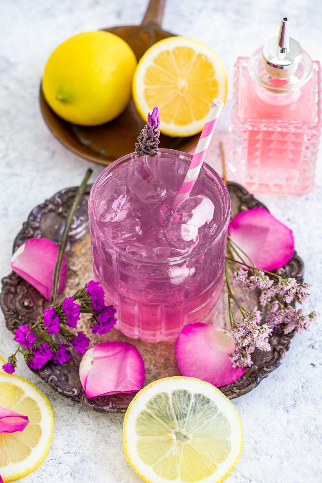 Lavender Cocktail - Mixop