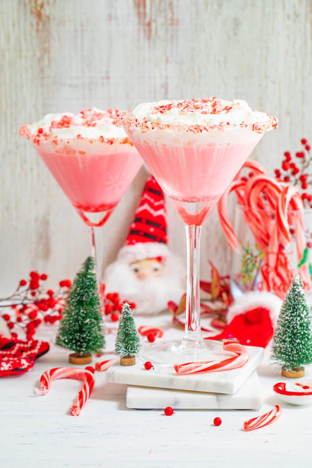 Pink Holiday Cocktail - Mixop